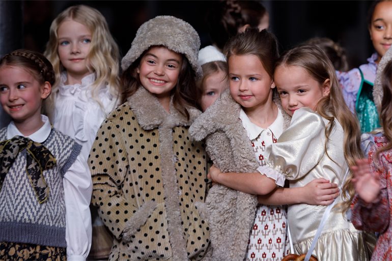 Paade Mode kids fashion show at Riga Fashion Week. - Junior Style